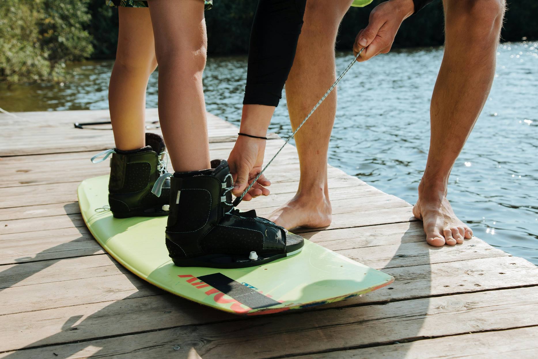 How to Choose Wakeboard Bindings for Stress-Free Aquatic Fun